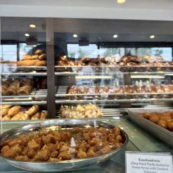 SERANO BAKERY - Updated July 2025 - 239 Photos & 139 Reviews - 830 Pape ...