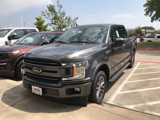 SOUTHWEST FORD - 43 Photos & 77 Reviews - 3000 Ft Worth Hwy ...