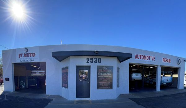 JT AUTO - Updated December 2025 - 28 Photos & 151 Reviews - 2530 E Fort ...