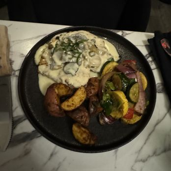 TRIOLA’S KITCHEN - Updated August 2024 - 203 Photos & 99 Reviews - 4606 ...