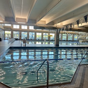 LIFE TIME - Updated January 2026 - 170 Photos & 297 Reviews - 381 E ...