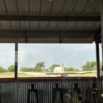 WING IT CAFE - Updated July 2024 - 62 Photos & 30 Reviews - 171 Aviator ...