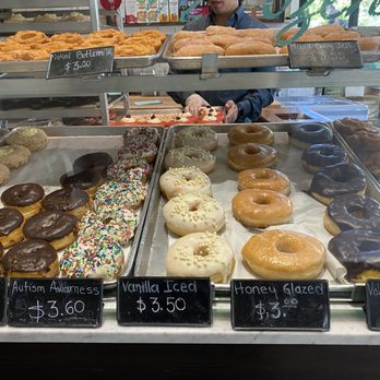 FIRECAKES DONUTS - Updated May 2025 - 3035 Photos & 1943 Reviews - 68 W ...