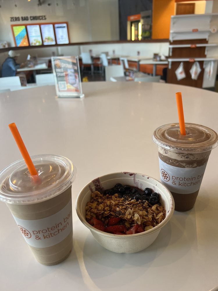 PROTEIN BAR & KITCHEN - 116 Photos & 147 Reviews - 1953 N Clybourn Ave ...