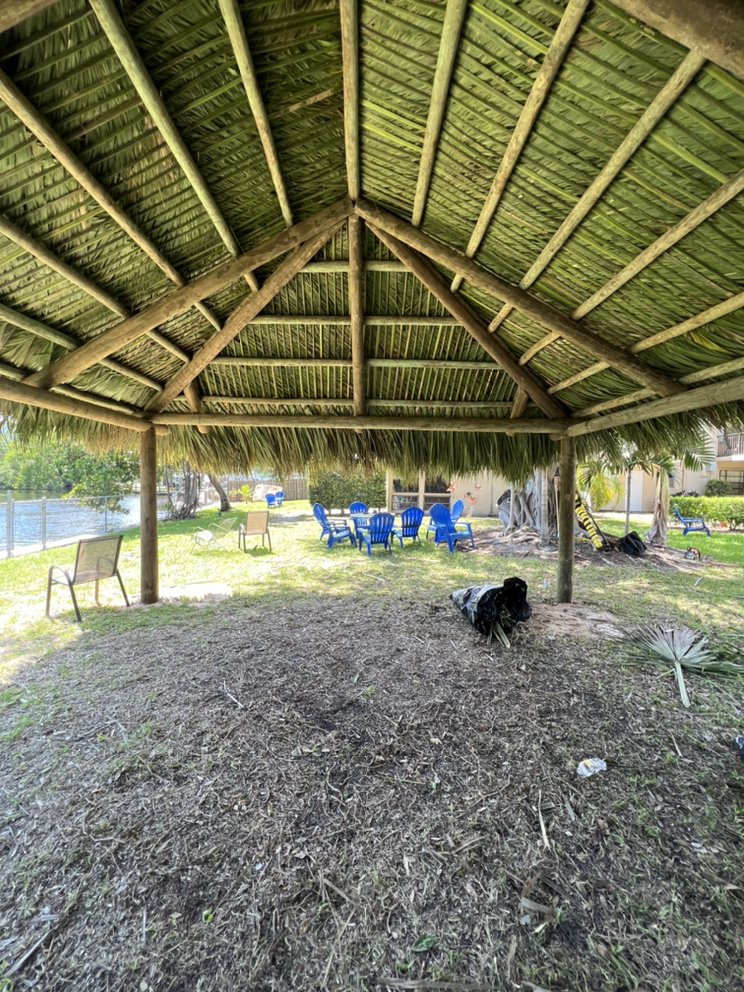 BIG SEMINOLE TIKI HUTS - Updated October 2025 - 170 N Brida St ...