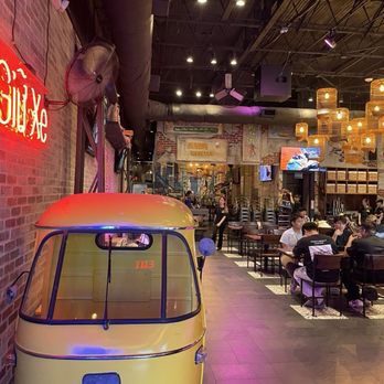 HEM KITCHEN AND BAR - Updated October 2025 - 1743 Photos & 381 Reviews ...