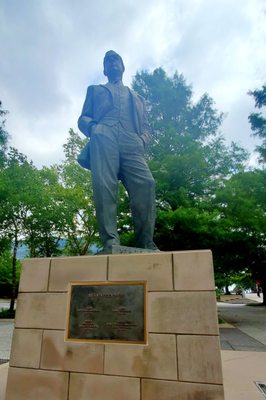 ILUS W. DAVIS PARK - Updated May 2024 - 10th St & Oak St, Kansas City ...