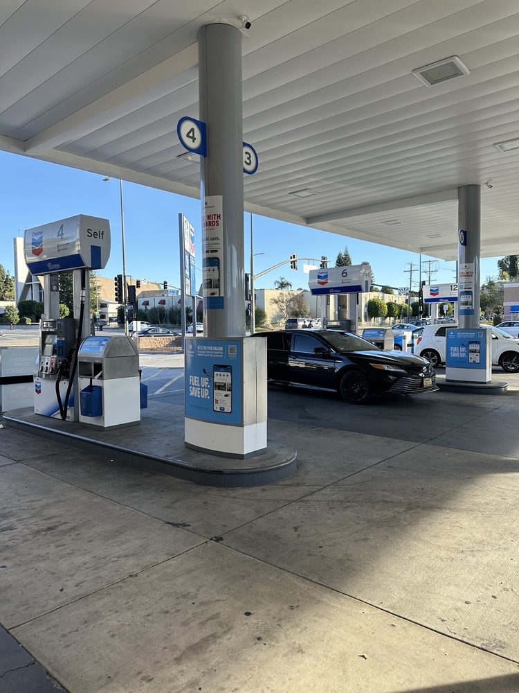 CHEVRON - Updated November 2025 - 11 Photos & 26 Reviews - 20905 ...