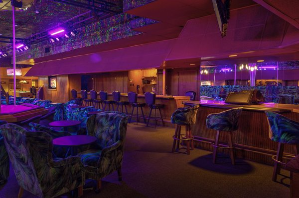 BEACH GIRLS - Updated December 2025 - 24 Photos & 15 Reviews - 6220 ...