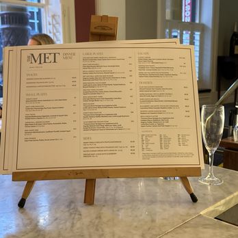 THE MET BAR AND RESTAURANT - Updated May 2024 - MacCurtain Street, Cork ...
