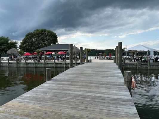 THE ISLAND AT FLYING POINT MARINA - Updated July 2025 - 24 Photos & 18 ...