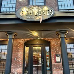 FISH BONES GRILL - Updated August 2025 - 170 Photos & 213 Reviews - 70 ...