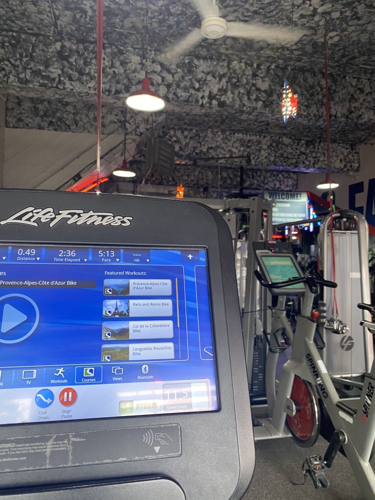 FITNESS FACTORY - 12 Photos & 38 Reviews - 212 S Highland Ave ...