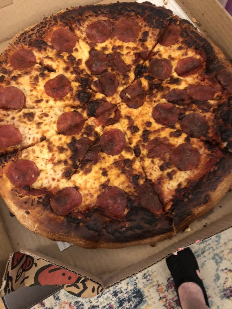 PIZZA HUT - Updated July 2025 - 18 Photos & 108 Reviews - 3009 N Clark ...