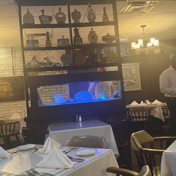 CAPTAINS TAVERN - Updated August 2024 - 284 Photos & 374 Reviews - 9625 ...