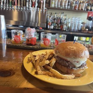 OSCAR’S PUB & GRILL - 662 Photos & 811 Reviews - 1712 W Pierce St ...