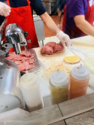 WEISS DELI - Updated July 2025 - 69 Photos & 66 Reviews - 1127 E ...