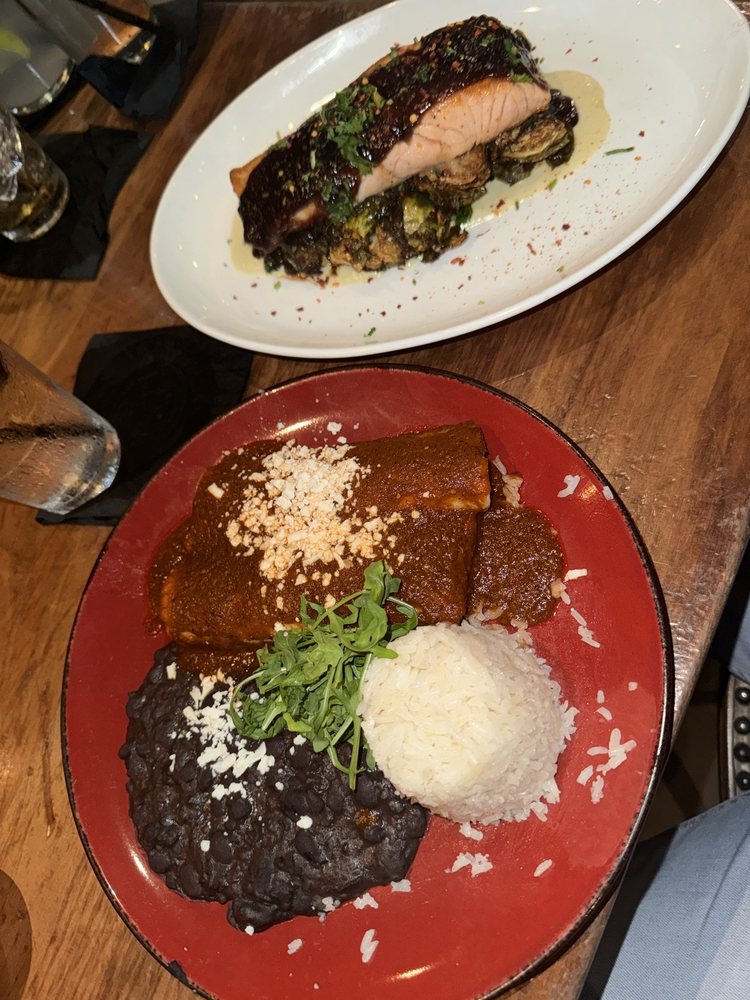 MESO MAYA COMIDA Y COPAS - Updated September 2025 - 547 Photos & 656 ...