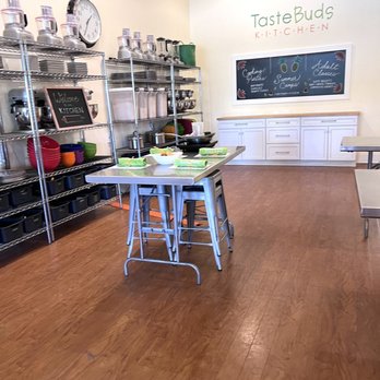 TASTE BUDS KITCHEN - Updated December 2025 - 55 Photos & 26 Reviews ...