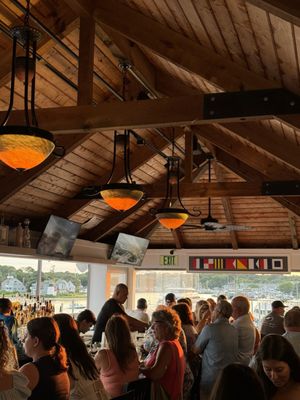 TUGBOATS AT HYANNIS MARINA - Updated October 2024 - 264 Photos & 297 ...