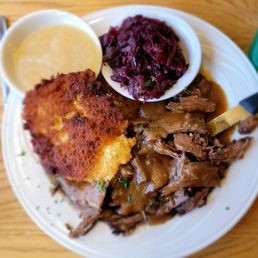 MAPLE ON THE LAKE - Updated December 2025 - 103 Photos & 95 Reviews ...