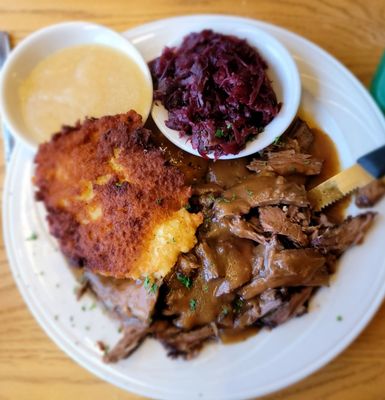 MAPLE ON THE LAKE - Updated September 2025 - 103 Photos & 93 Reviews ...