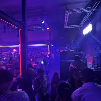 OM BAR - Updated July 2025 - 31 Photos - Station 2, Boracay, Aklan ...