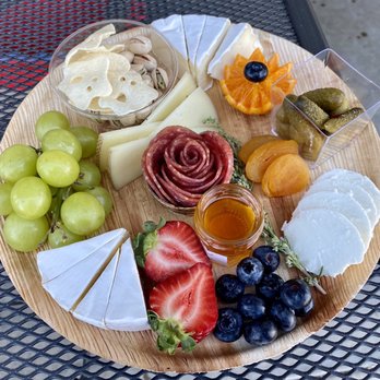 KINGS RIVER WINERY - Updated October 2025 - 85 Photos & 30 Reviews ...