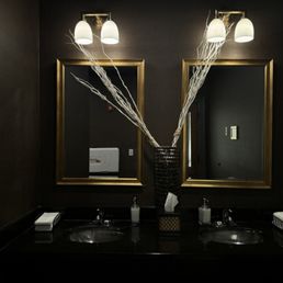 TABLE 100 - Updated January 2026 - 557 Photos & 449 Reviews - 100 Ridge ...