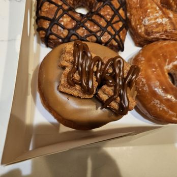 RANDY’S DONUTS - Updated July 2025 - 144 Photos & 137 Reviews - 5709 N ...