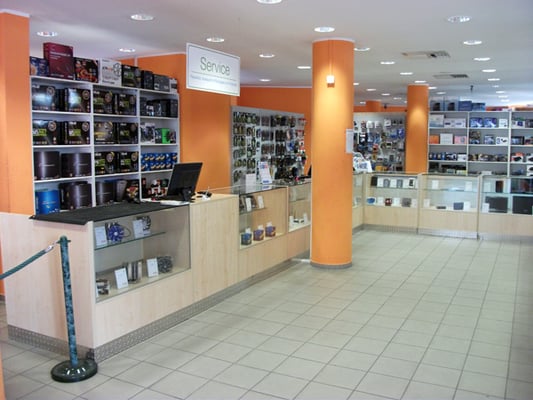 K&M COMPUTER MÜNCHEN - Updated July 2025 - 19 Reviews - Nordendstr. 23 ...