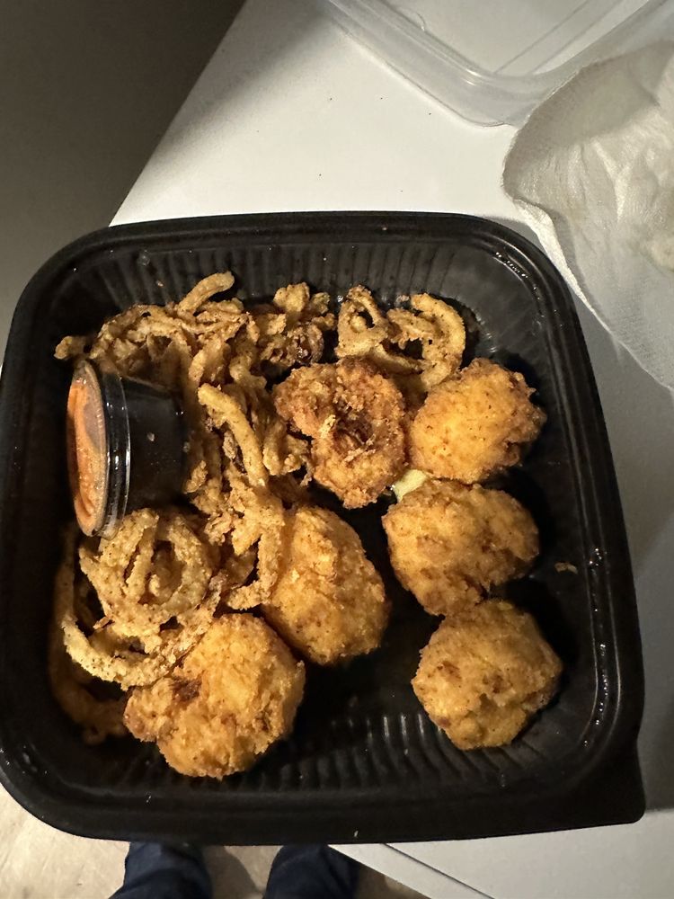 LICKITY CHICKEN - DONELLA - Updated October 2025 - San Antonio, Texas ...