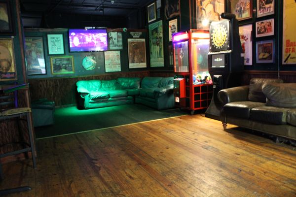 ABSINTHE ROOM - Updated October 2025 - 96 Photos & 72 Reviews - 162 ...