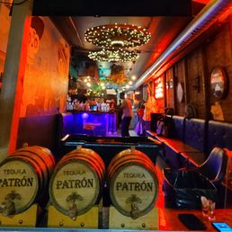 PAPI CHULO’S MEXICANA - Updated November 2024 - 83 Photos & 42 Reviews ...