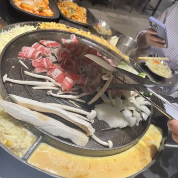 MR PIG KOREAN BBQ - 40 Photos & 31 Reviews - 1001 Vine St, Philadelphia ...