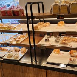 85°C BAKERY CAFE-RANCHO CORDOVA - Updated August 2025 - 103 Photos & 63 ...