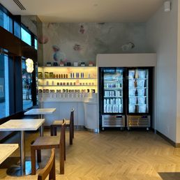 NUTBAR - Updated December 2025 - 10 Photos - 102 Bloor Street W ...