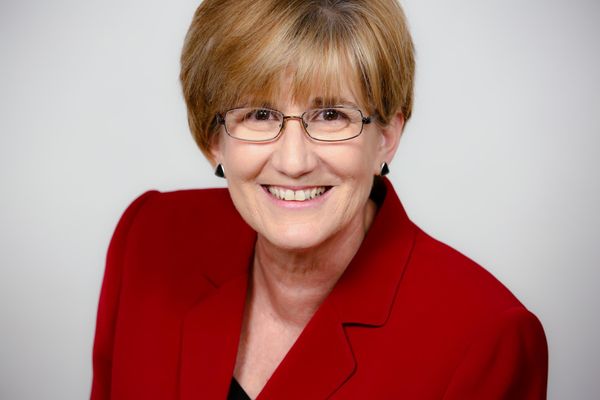 KATHI STEFANU - KELLER WILLIAMS - Updated May 2025 - 14 Photos - 1212 S ...