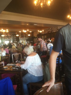 THE ALBERT AND THE LION - Updated July 2024 - Bank Hey Street ...