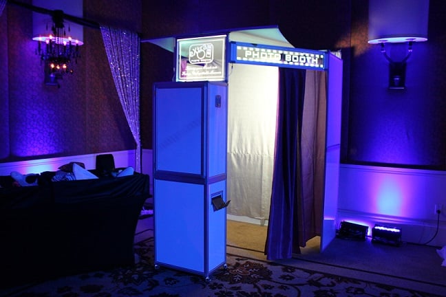 EXTRA PHOTO BOOTHS - Updated January 2025 - 10215 Santa Monica Blvd ...