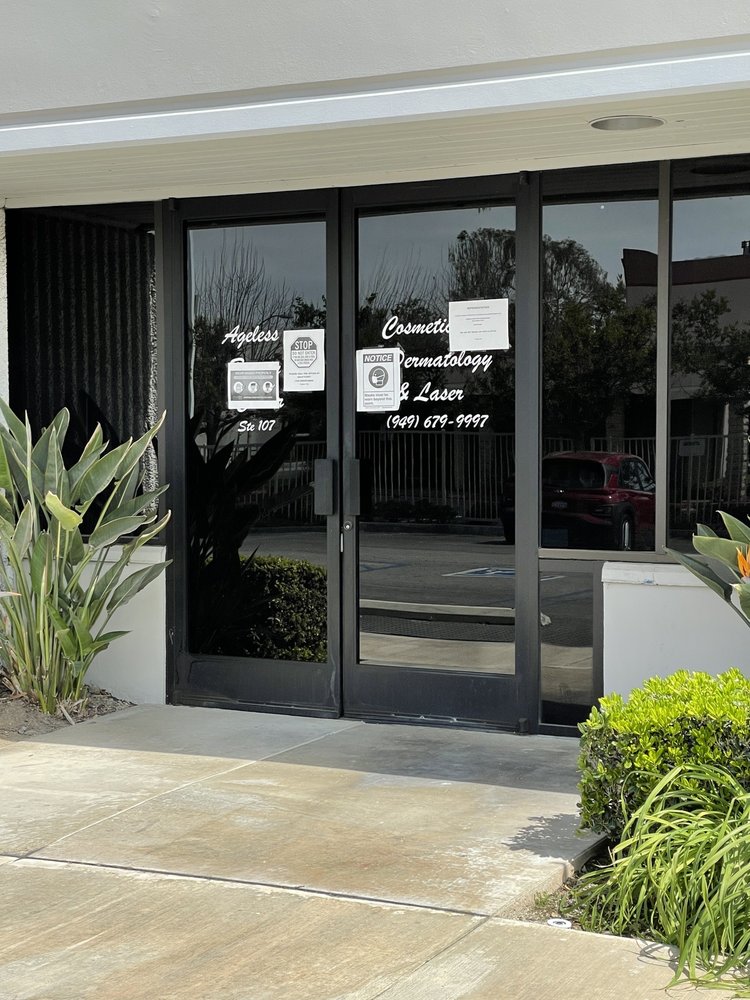 FIRST OC DERMATOLOGY - Updated April 2025 - 39 Reviews - 17305 Von ...