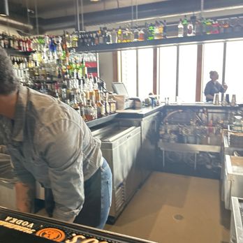 TEN 3 - Updated September 2024 - 598 Photos & 347 Reviews - 30 Tramway ...