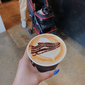 DEADSTOCK COFFEE - Updated July 2025 - 593 Photos & 322 Reviews - 408 ...