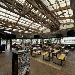 LONG DOGGERS-COCOA BEACH - Updated July 2025 - 739 Photos & 730 Reviews ...