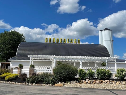 GRANDPA’S CHEESEBARN & SWEETIES CHOCOLATES - Updated May 2025 - 417 ...