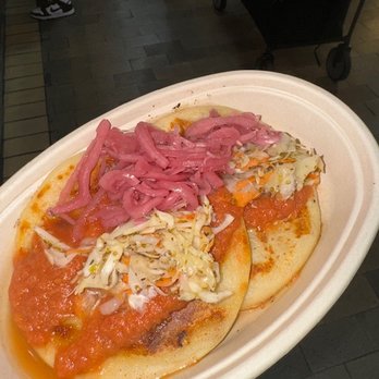 READING TERMINAL MARKET - Updated March 2025 - 7455 Photos & 7165 ...