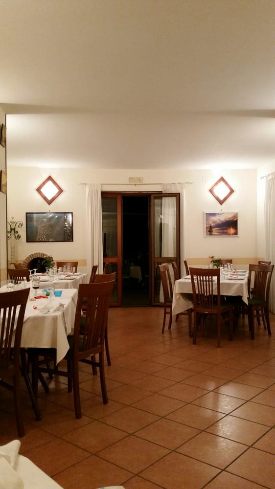 MARUZZELLA - Updated April 2024 - 12 Photos - Via Cuma 218, Bacoli ...