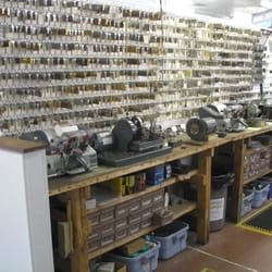 HOERNEL LOCK & KEY - Keys & Locksmiths - 711 Washington Rd, Kenosha, WI ...