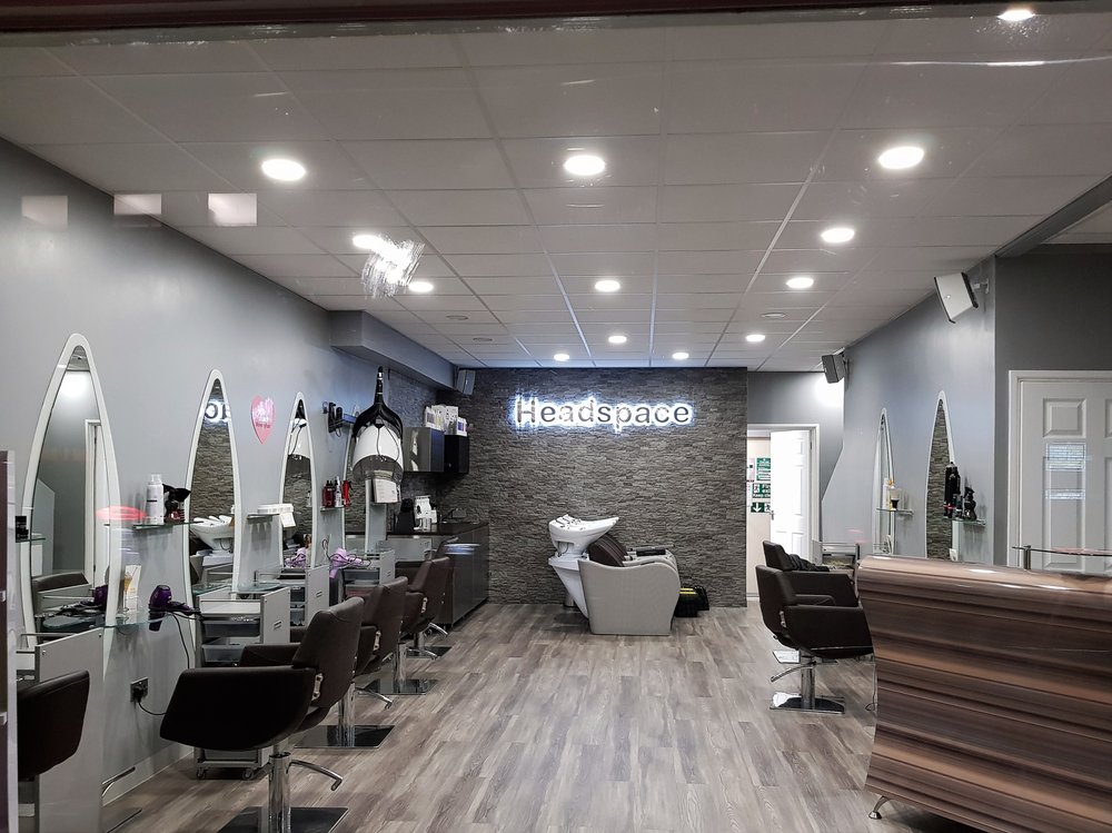 HEADSPACE - Updated December 2024 - 7 Queensway, Dunstable, Central ...