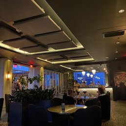 L27 ROOFTOP BAR - Updated June 2025 - 262 Photos & 178 Reviews - 807 ...